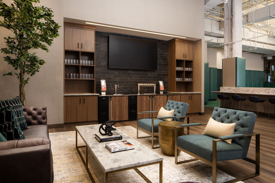 Luxury Health Club & Fitness Center PENN 1 , NY | Life Time