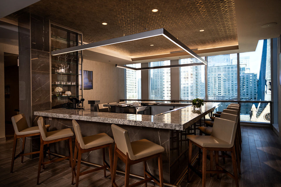 Luxury Amenities at River North at One Chicago | Life Time