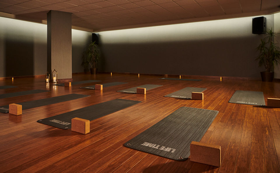 Luxury Health Club & Fitness Center Target Center (Minneapolis) , MN ...